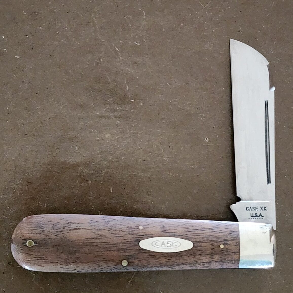 Case XX USA Whaler in Walnut 11031 SH For Sale - TSA Knives