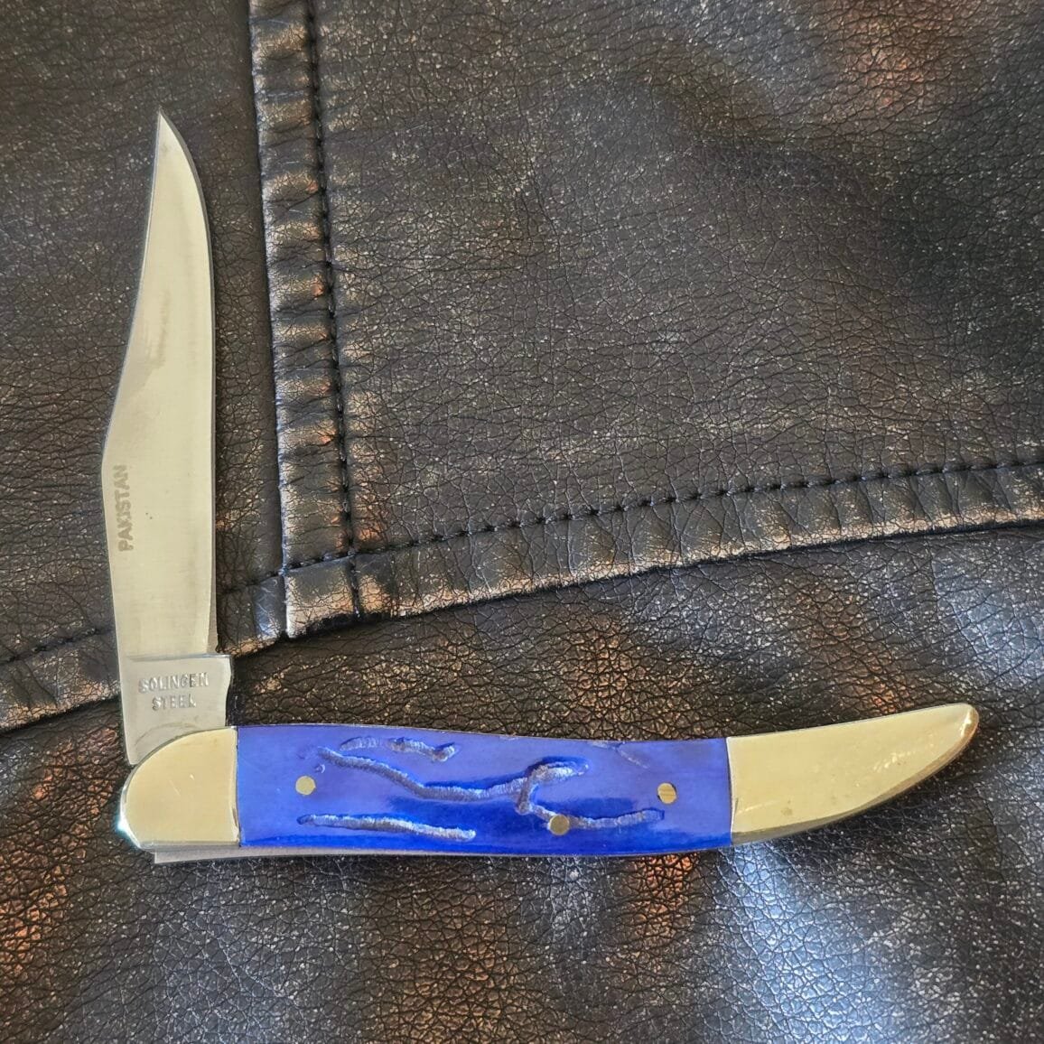Frost Cutlery Medium Toothpick Blue Jigged Bone For Sale - TSA Knives