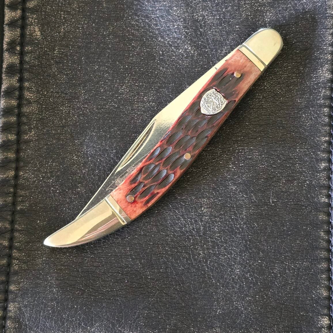 Frost Cutlery Large Toothpick in Brown Jigged Bone - Pocket Knives For ...