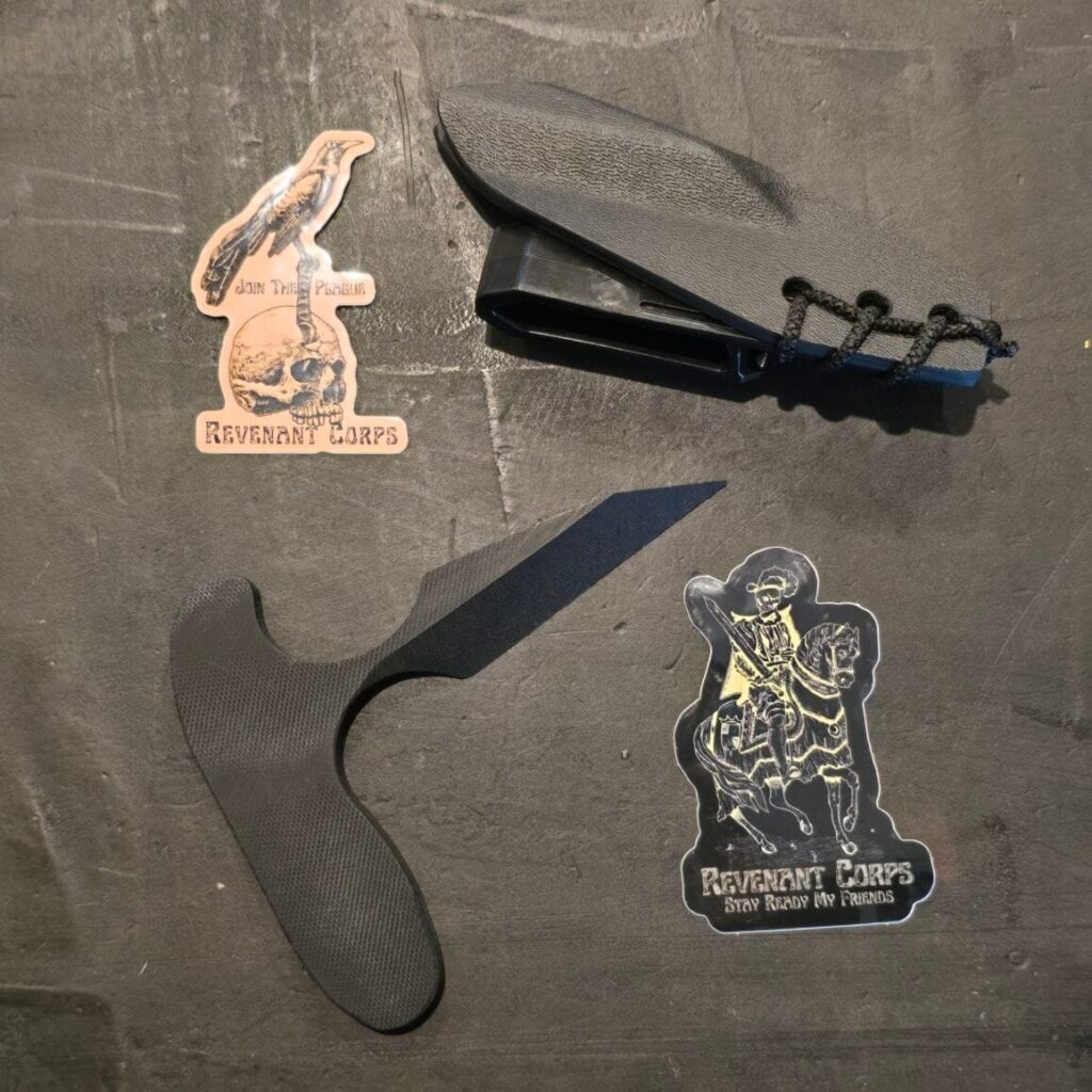 Revenant Corps G10 RC Punch with Sheath, Black on Black. For Sale - TSA ...